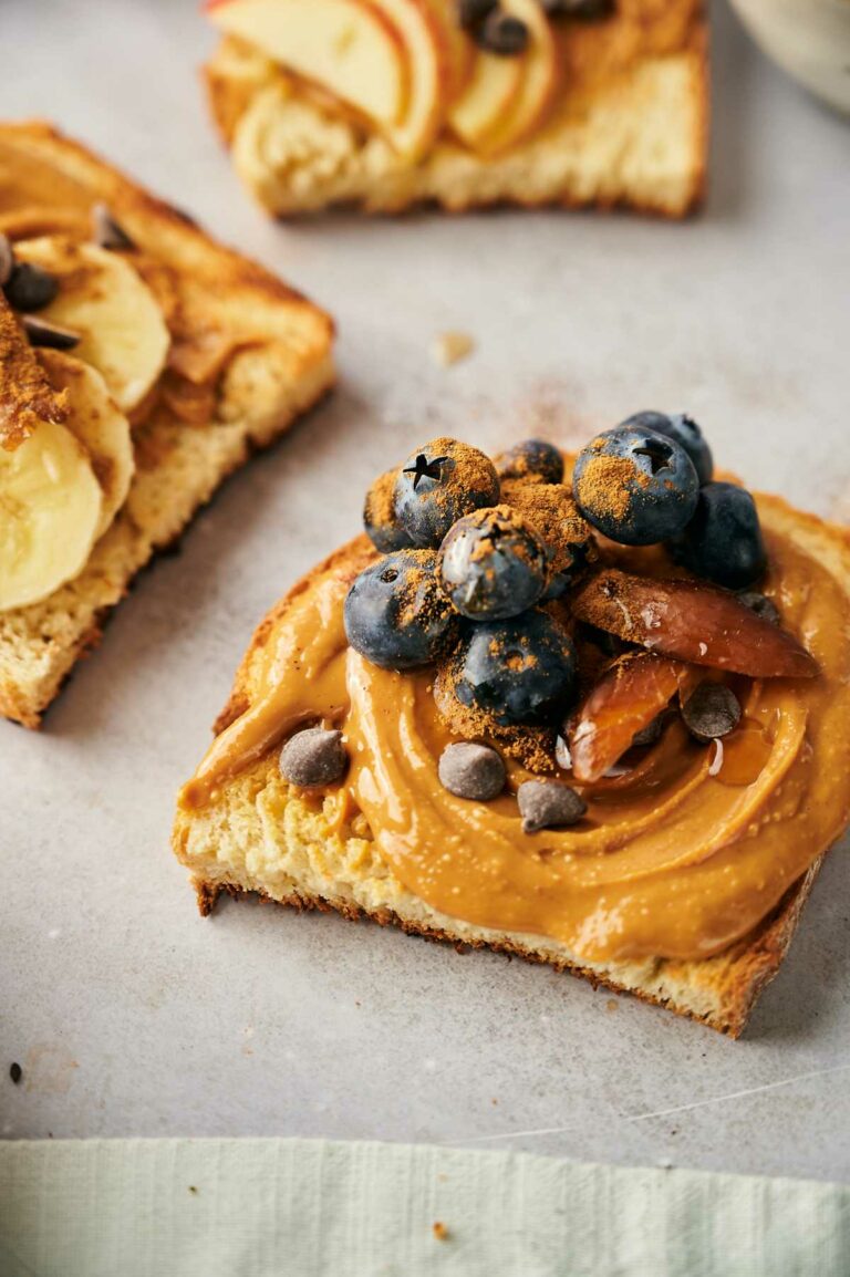 Peanut Butter Toast (and Topping Ideas!) – Nutriciously