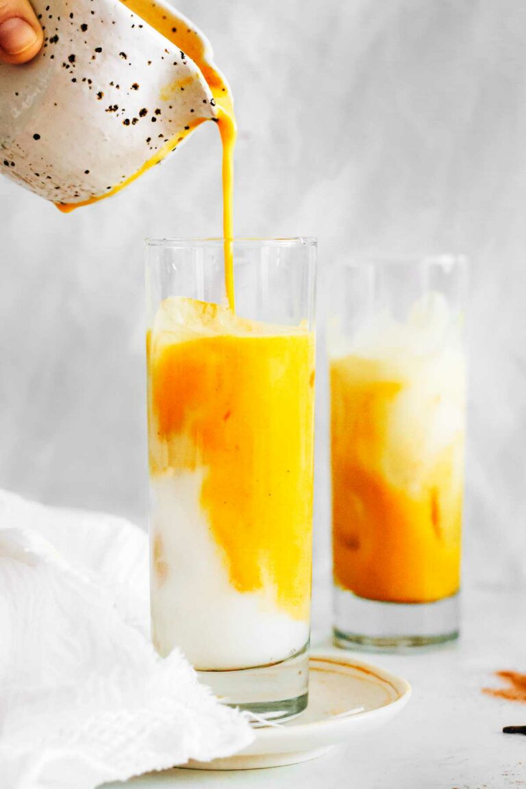Vegan Golden Milk (Turmeric Latte) – Nutriciously